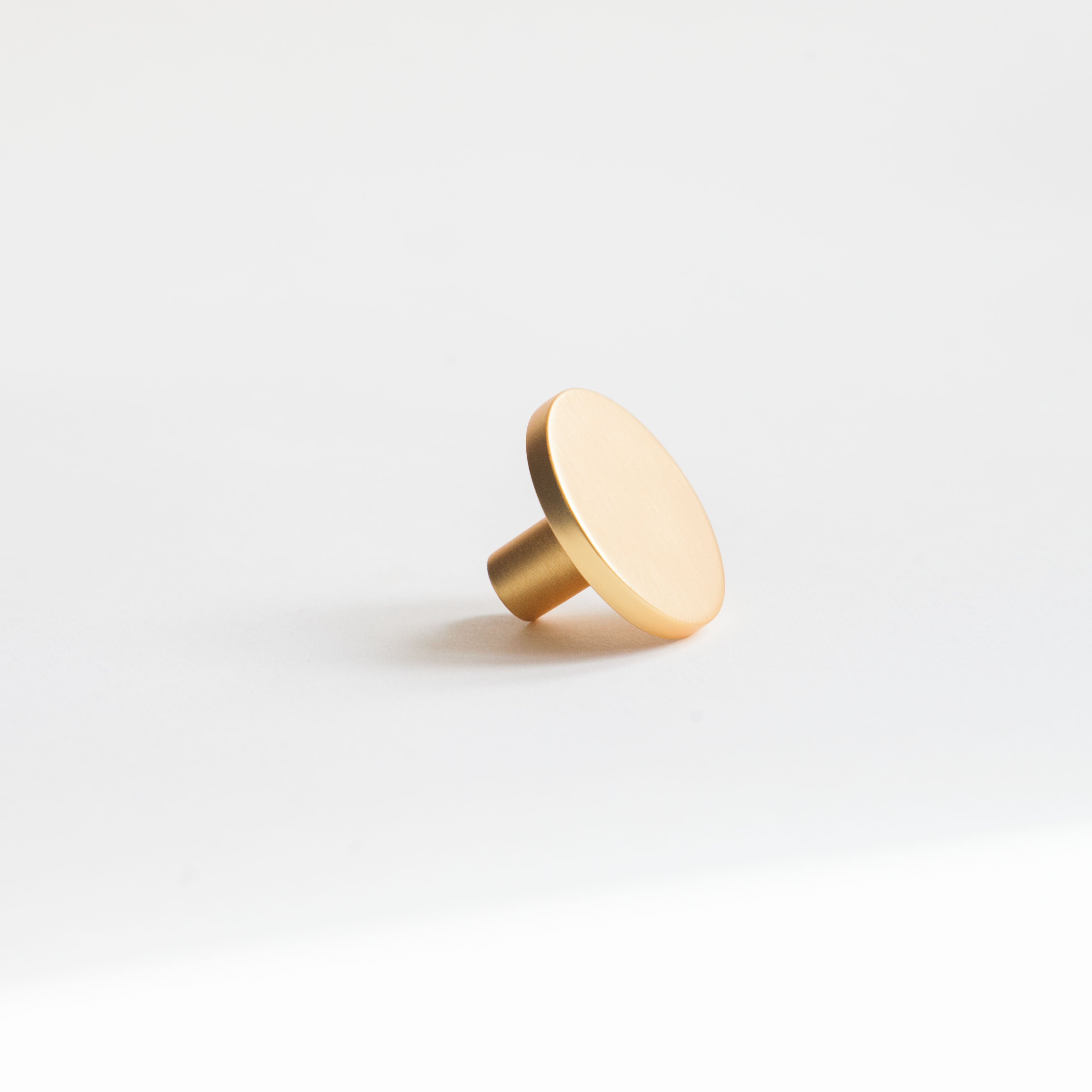 Como Knob Brushed Gold by Viefe – Ø 41 mm Zinc Alloy Knob