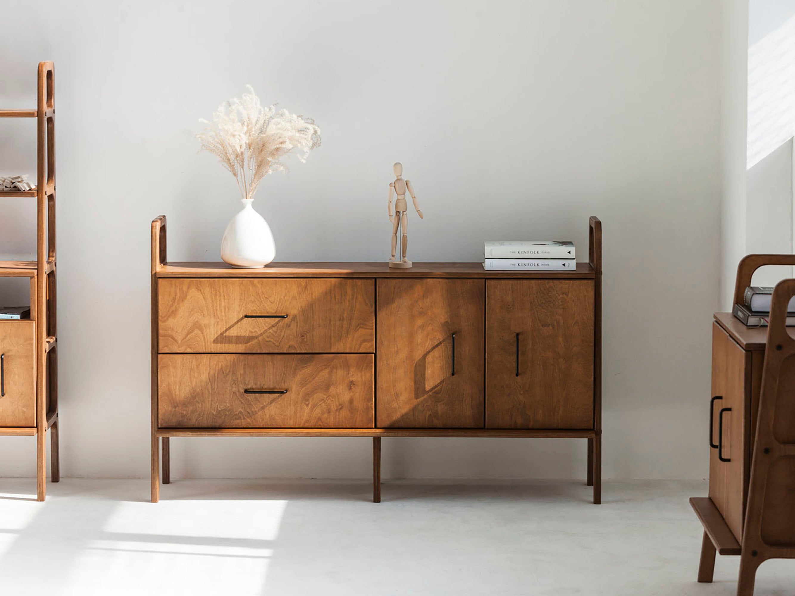 Mid Century Sideboard: Drawers and Cabinet for Timeless Elegance